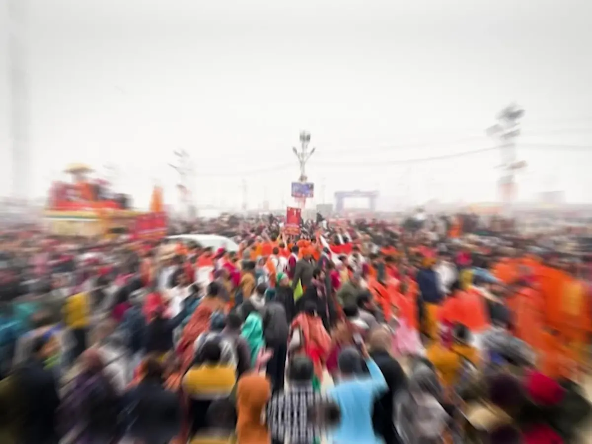Maha Kumbh 2025: Maghi Purnima Bath Begins, Devotees Welcomed With ...