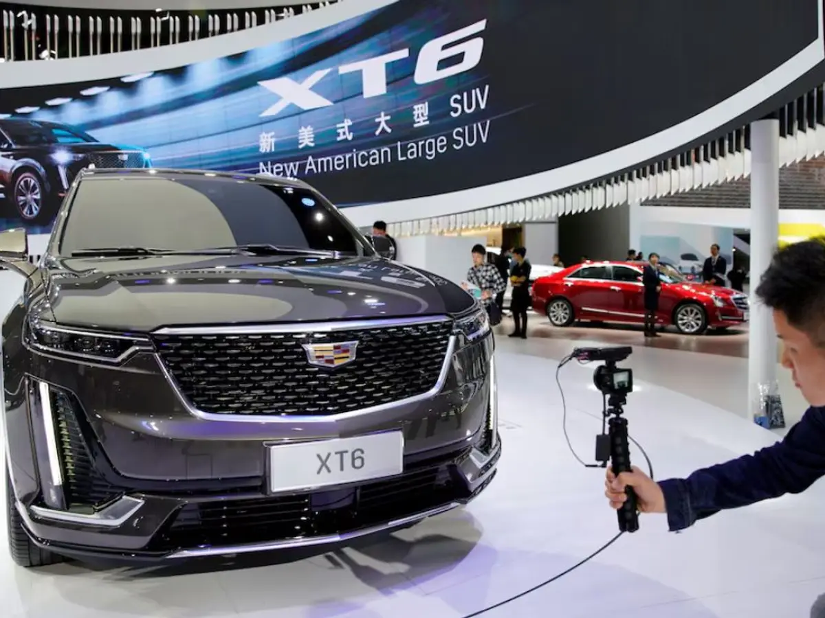 Cadillac to discontinue gasoline-powered XT6 SUV by end of 2025