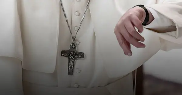 'Rolex or Patek Philippe': Which was Pope Francis' favourite $20 watch ...