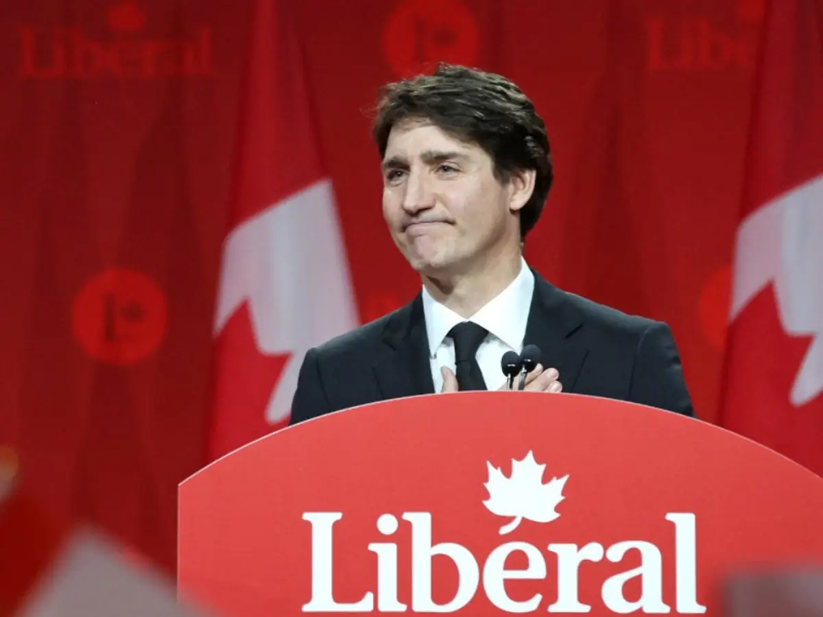 'No Legacy': Justin Trudeau jeered and booed as he leaves parliament ...