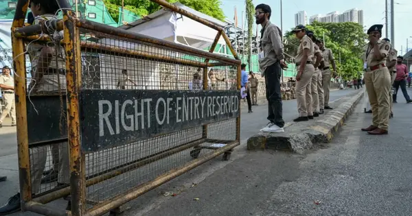 Mumbai and Delhi brace for possible riots and bomb blasts during Eid ...