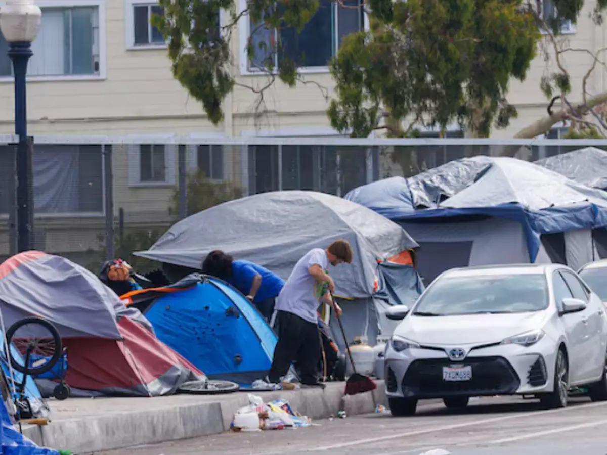 US homelessness hits record high in 2024: HUD report