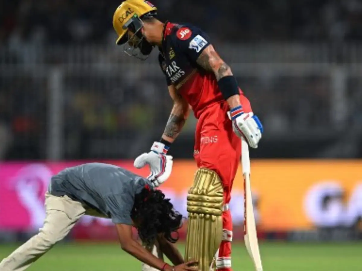 IPL 2025: Fan breaches security at Eden Gardens to touch Virat Kohli's ...