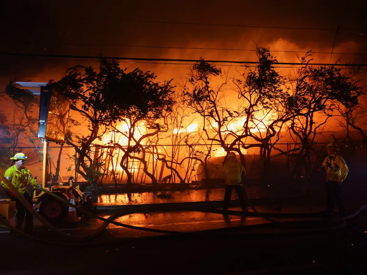 LA wildfires: Amid limited fresh water supply, firefighters using ...