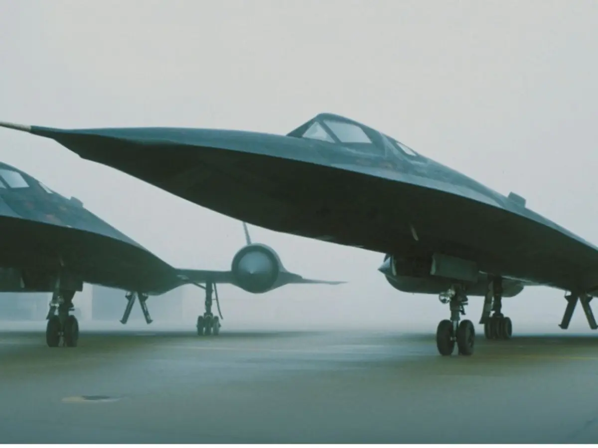 Meet the SR-71 Blackbird: The world’s fastest jet ever built, reaching ...