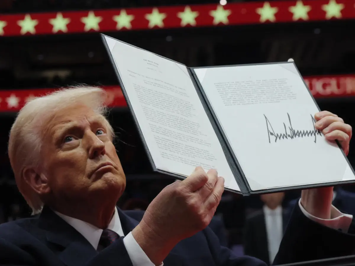 Federal judge rules White House defied court order as Trump’s legal ...