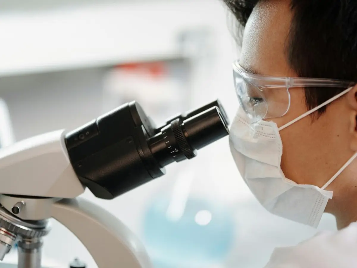 Why is there no HMPV vaccine despite the virus's discovery 24 years ago?