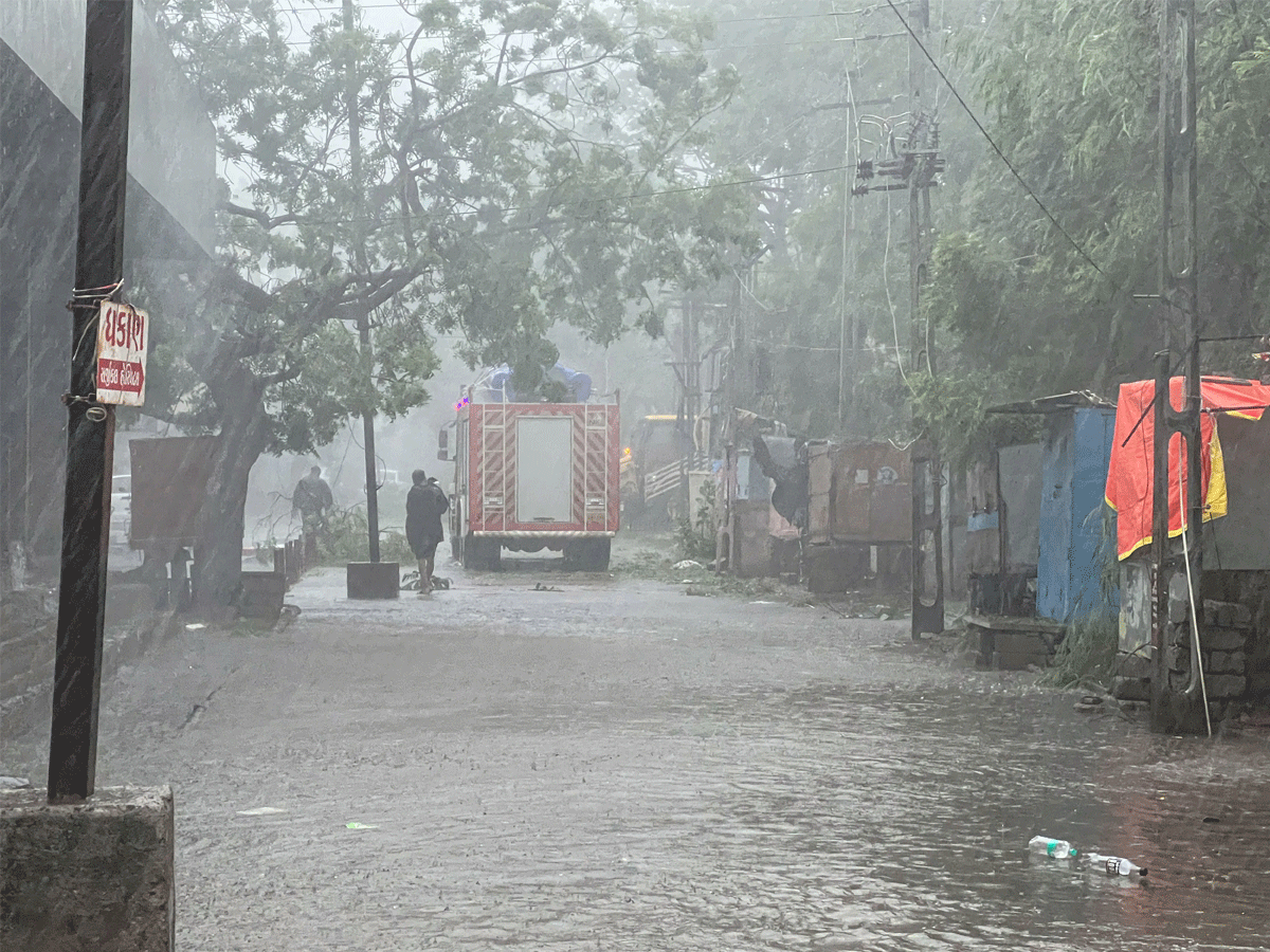 Rajasthan Weather Update| राजस्थान में आंधी, धूलभरी हवाएं और बारिश का अलर्ट