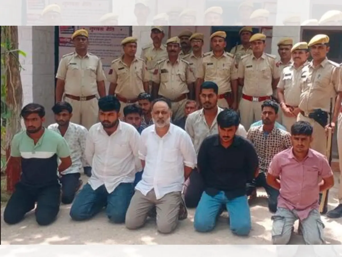 Pokhran News | पोकरण में पुलिस और भीड़ के बीच हुई झड़प, थाने पर ...