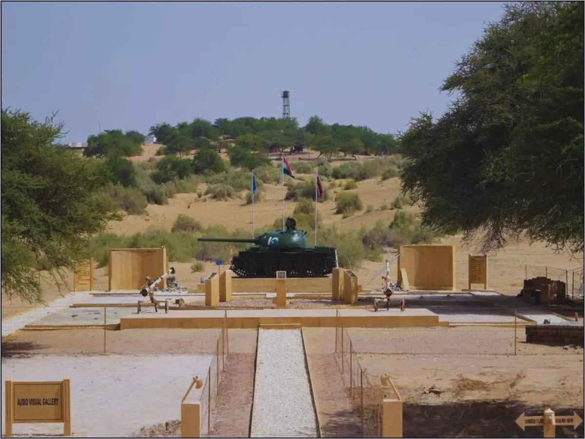 jaisalmer। राजस्थान की ये जगह, जहां छोटी सी सेना ने 2000 पाक सैनिकों को ...