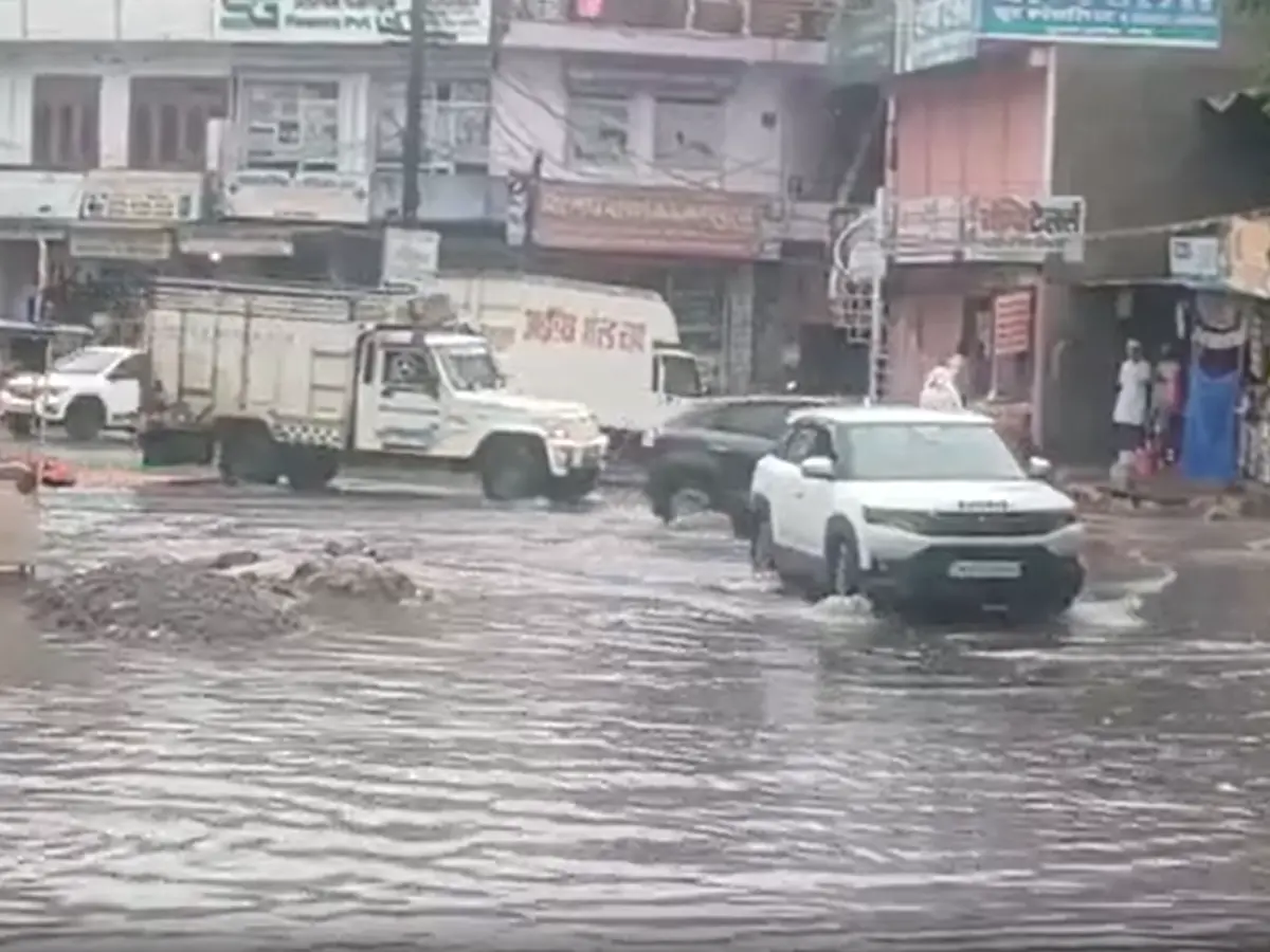 Jaipur submerged due to heavy rain | झमाझम बारिश से जलमग्न हुआ पूरा जयपुर