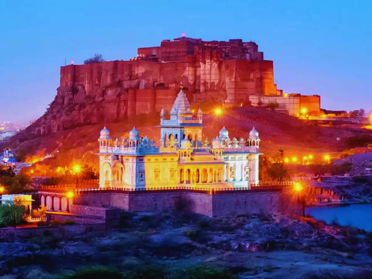 Travel Story | नवरात्रि में राजस्थान के इन मंदिरों का करें विजिट