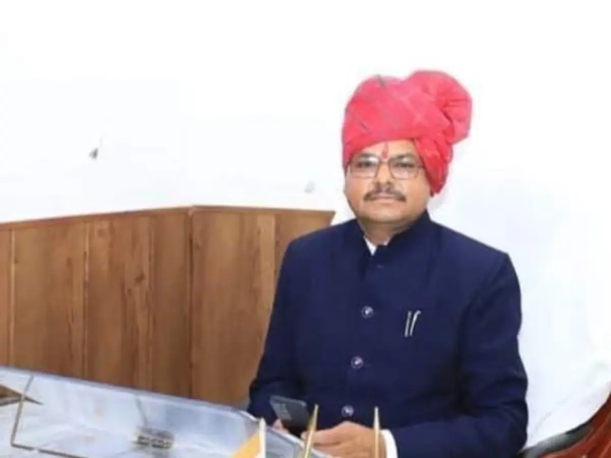 Morpal Suman | कौन है भाजपा प्रत्याशी मोरपाल सुमन, स्थानीय उम्मीदवार पर बीजेपी ने जताया भरोसा ...