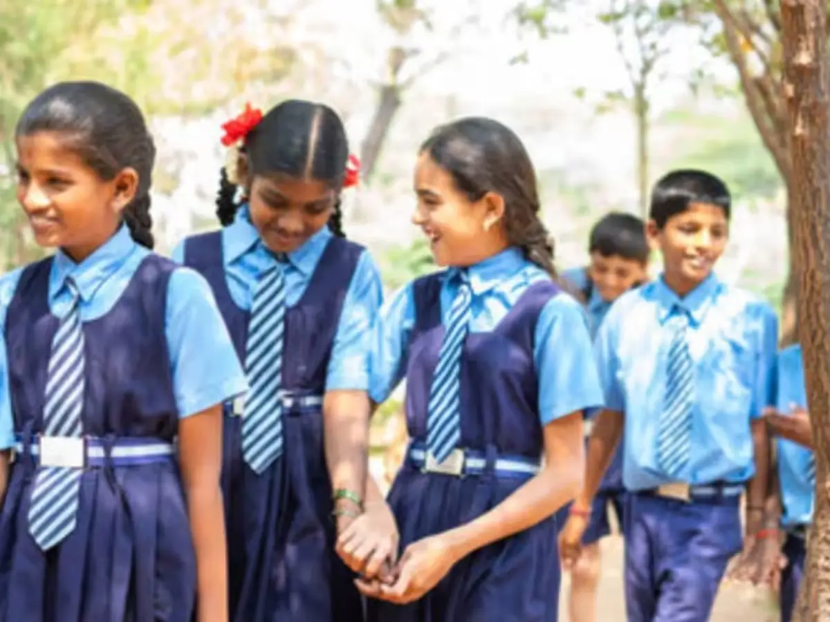 Rajasthan School Dress | अब एक जैसे दिखेंगे प्राइवेट और सरकारी स्कूल के ...
