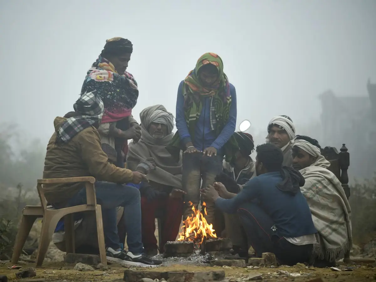 Sikar Weather Update | सीकर में आउट ऑफ़ कंट्रोल हो रही ठंड, सिंगल डिजिट ...