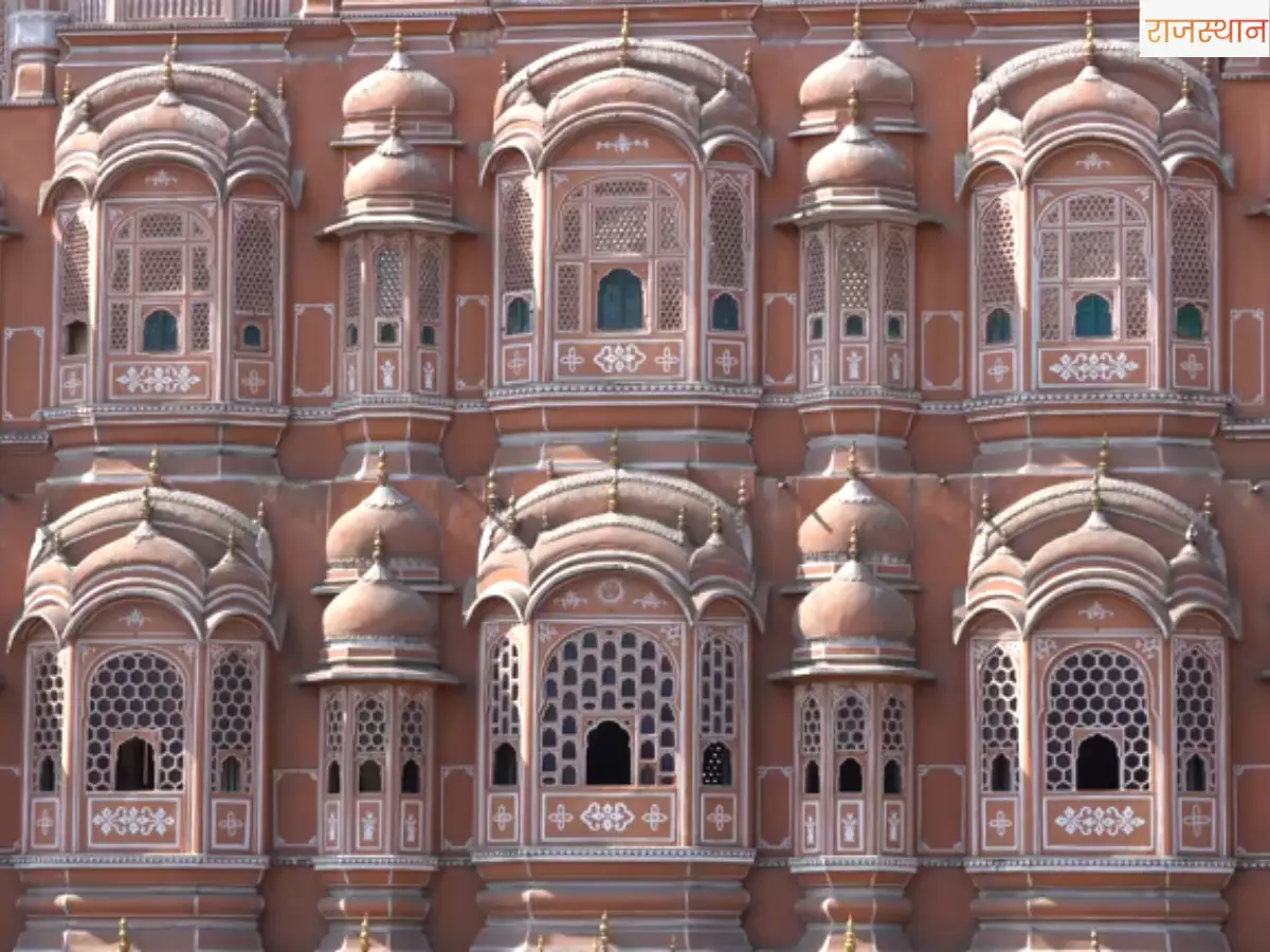 Hawa Mahal। राजस्थान के इस महल में क्यों बनाई गईं इतनी सारी खिड़कियां ...