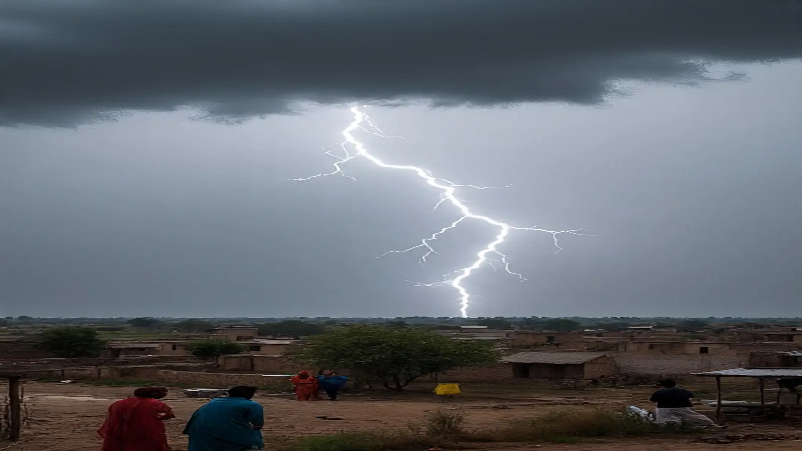 Rajasthan Weather | राजस्थान में बदला मौसम का मिजाज, 33 जिलों में गरज ...