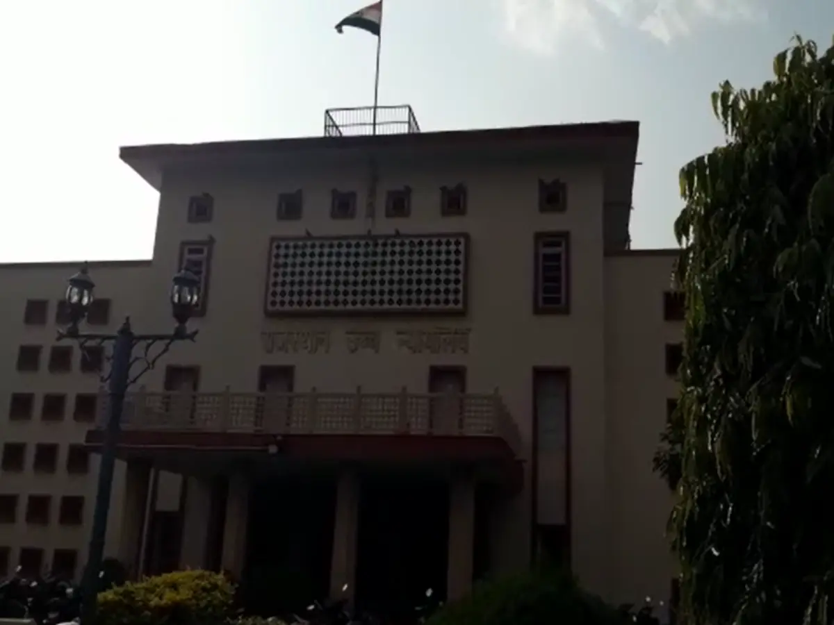 Rajasthan News|जयपुर की गंदगी पर हाईकोर्ट सख्त! खुले में कचरा फेंका तो ...