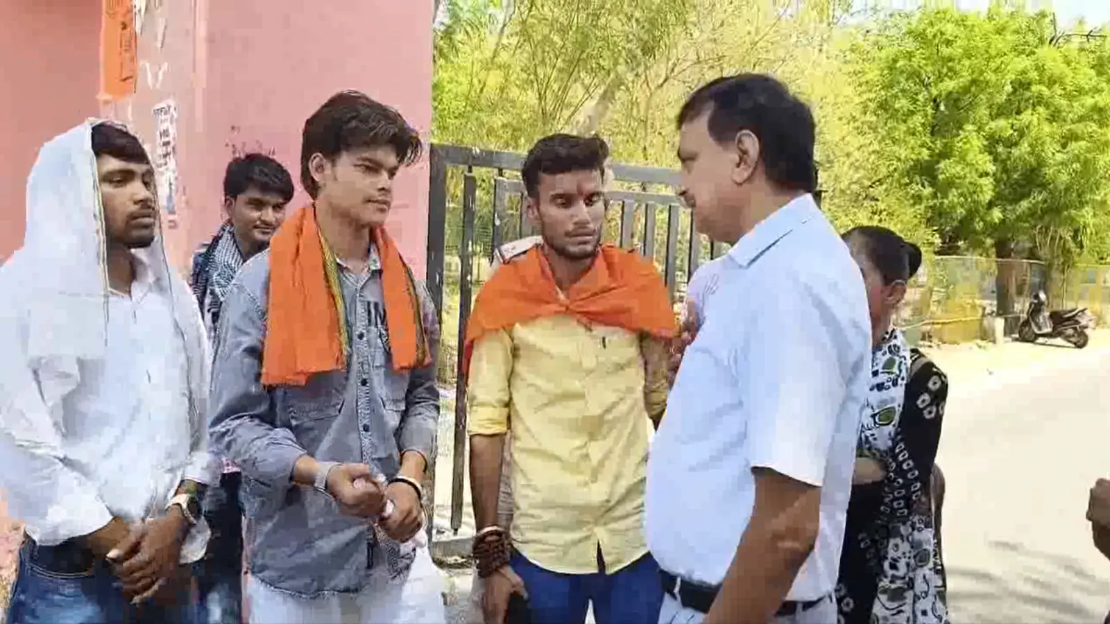 Alwar News|अलवर कॉलेज में छात्रों का विस्फोट! पढ़ाई ठप होने पर गेट जाम ...